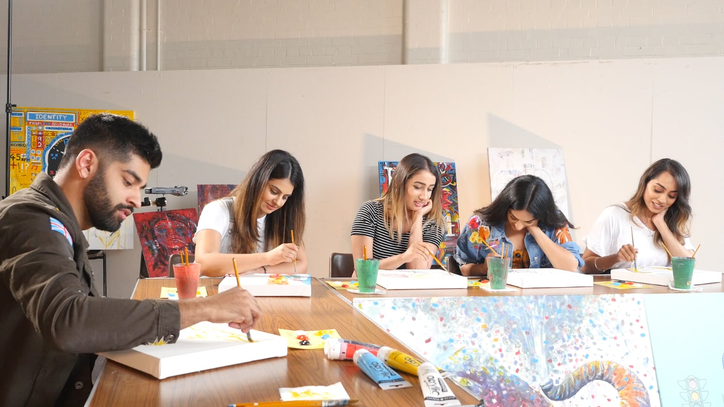 British Bindi meets Karun – Artist of Dotty Art – BRITISH BINDI
